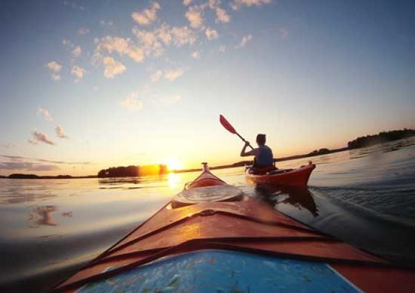 7 tipos de kayak para disfrutar el remo